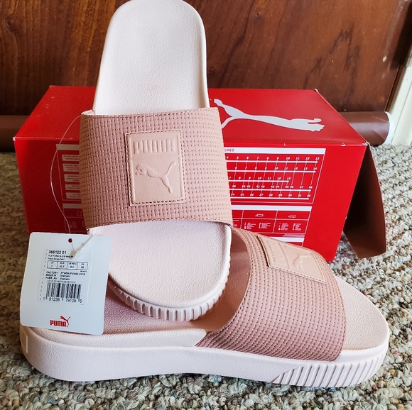 Puma | Shoes | Nib Puma Bold Platform Pink Pearl Pool Slides Slippers ...